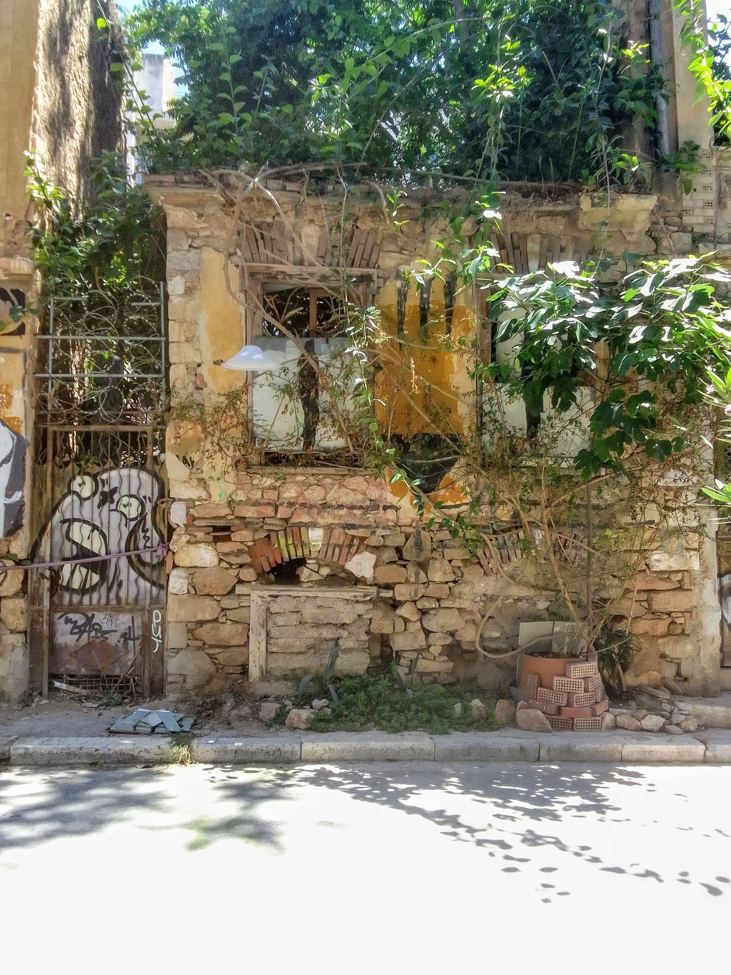 UNIQUE PLOT IN THE HEART OF HISTORIC ATHENS -PSIRI (Greece, Attiki ...